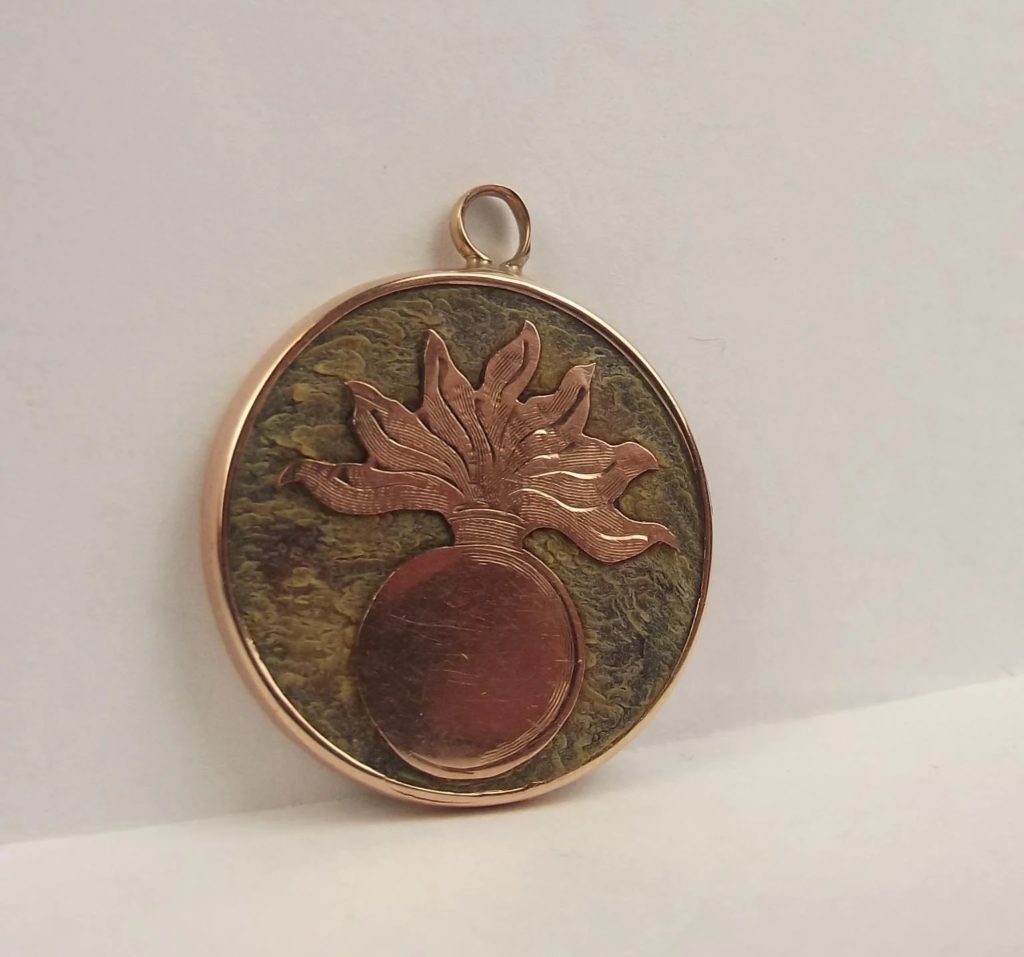 1916 9ct Rose Gold & Leather British Fusiliers Flaming Grenade Pendant ...
