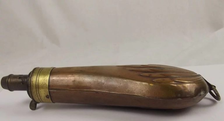 19th Century Copper & Brass Powder Flask With 3 Settings - Sally Antiques