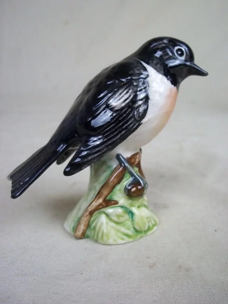 Beswick Pottery Model Of A Small Stonechat - Sally Antiques
