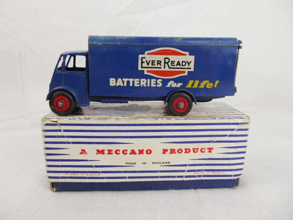 Boxed Dinky Supertoys 918 – Ever Ready Guy Van - Sally Antiques