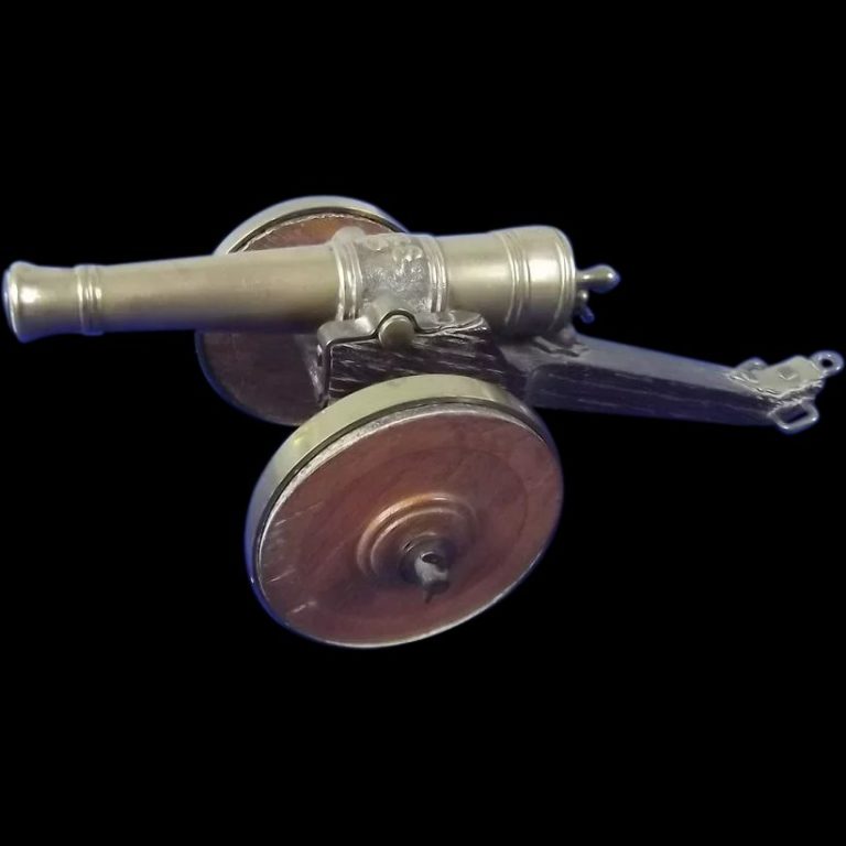 Bronze & Oak Model Of A Mid Eighteen Century Field Cannon Made c1900 ...