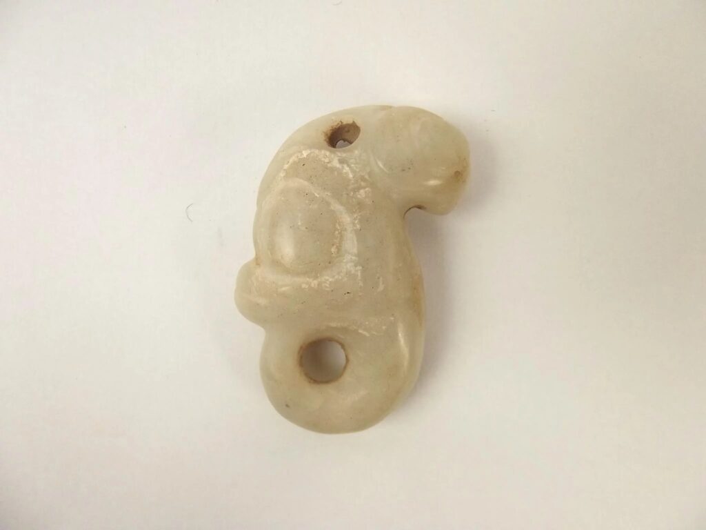 Chinese Neolithic Style Nephrite Jade Pendant Of A Stylized Bird ...