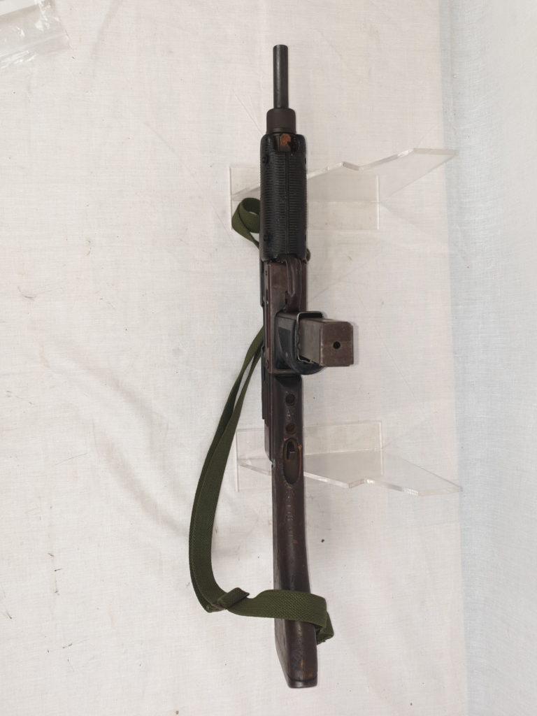Uzi 9mm Sub Machine Gun Deactivated To Current Standards Circa 1960 ...