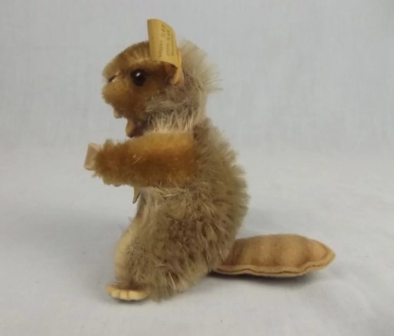 Vintage Steiff Beaver Plush Toy ‘Nagy’ 1950’s - Sally Antiques