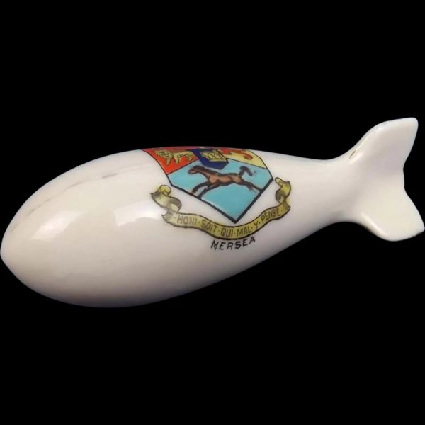 WW1 Goss Crested China British Tank - Man of Ross - Sally Antiques