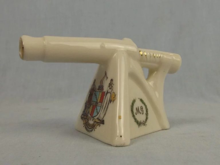 WW1 Carlton Crested China Model Of British Machine Gun - Birmingham ...