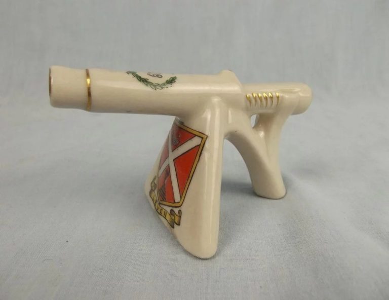 WW1 Carlton Crested China Model Of British Machine Gun - Leven - Sally ...