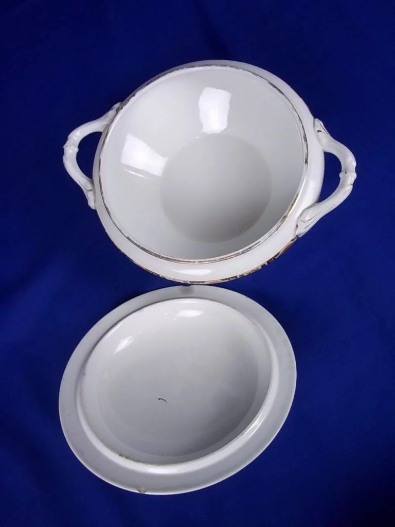 c1920 Wilton Ware Serving Dish With Cover - Sally Antiques