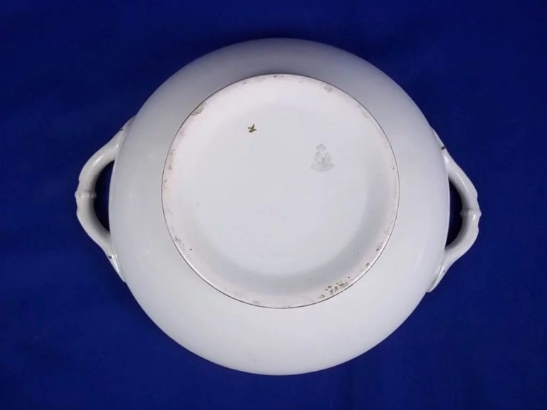 c1920 Wilton Ware Serving Dish With Cover - Sally Antiques