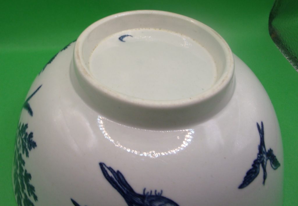 18th Century Worcester Porcelain Slop Bowl With The Birds In Branches ...