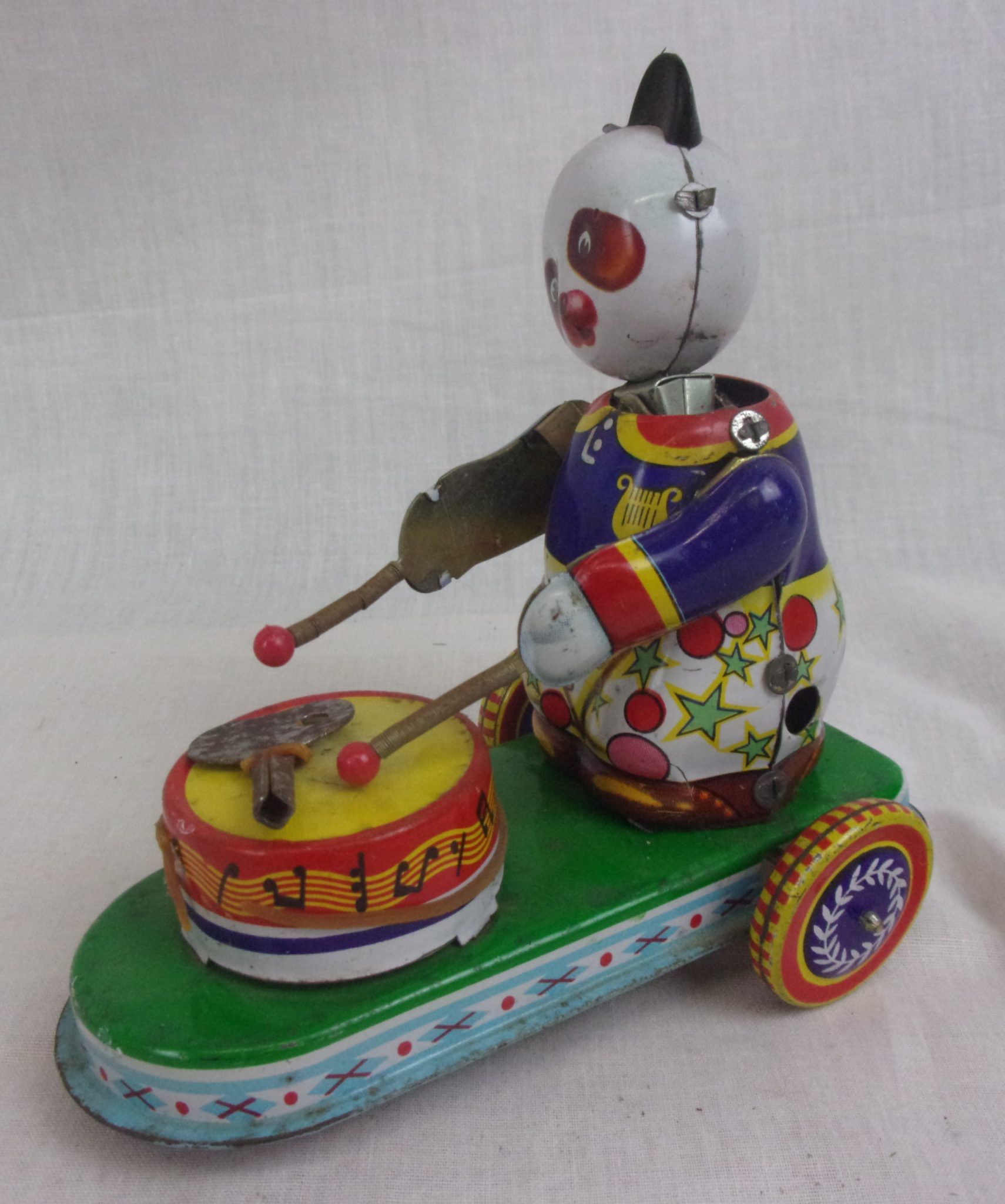 Chinese Tinplate Clockwork Panda On Drums - Sally Antiques