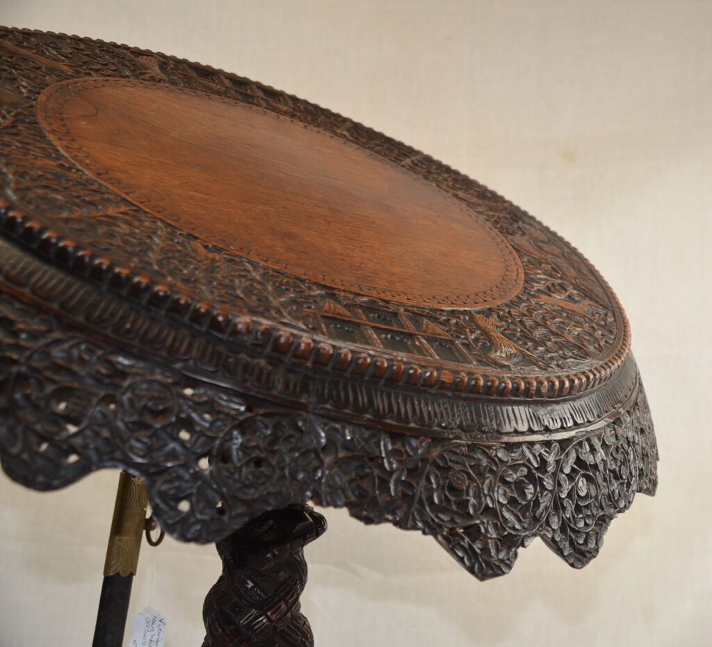 Victorian Padouk Tilt Top Table - Sally Antiques