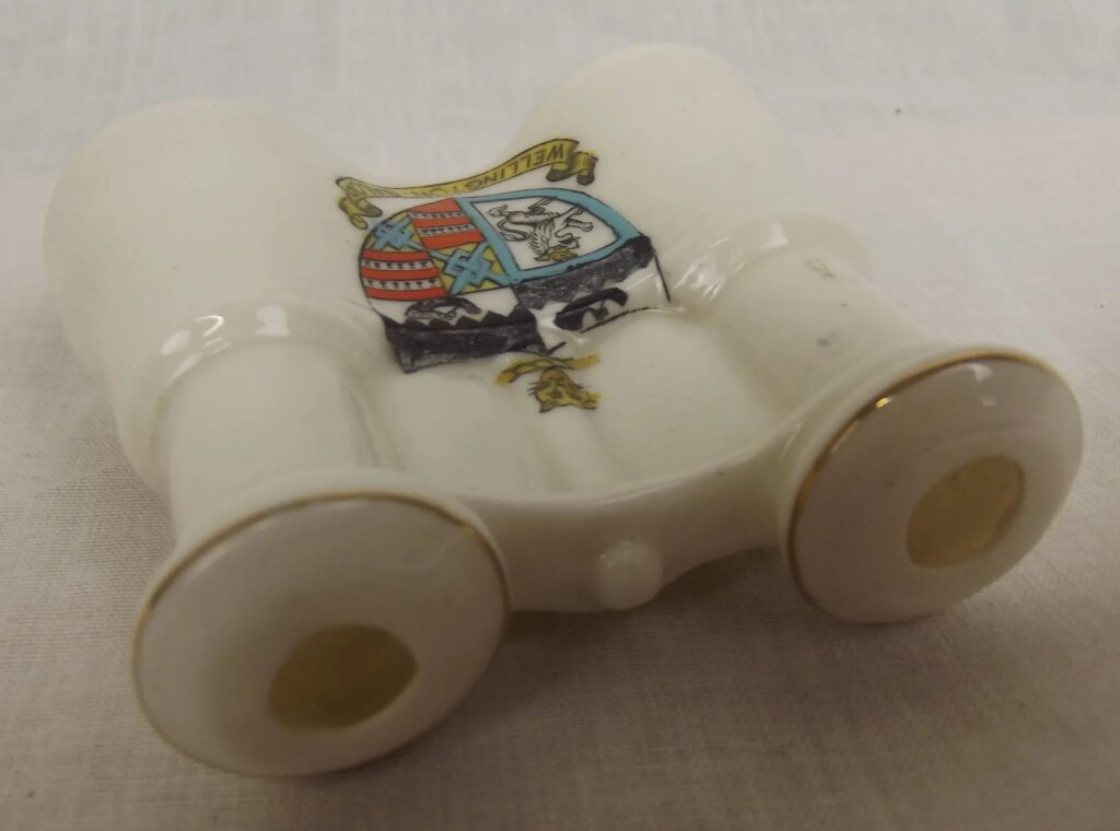 Arcadian Crested China WW1 Binoculars With Wellington Salop Crest ...