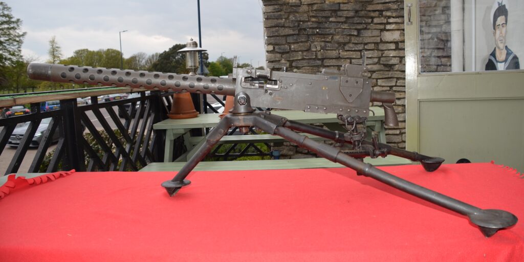 WW2 Browning .30 Cal M1919A4 Macine Gun On 1942 Original Tripod - Sally ...