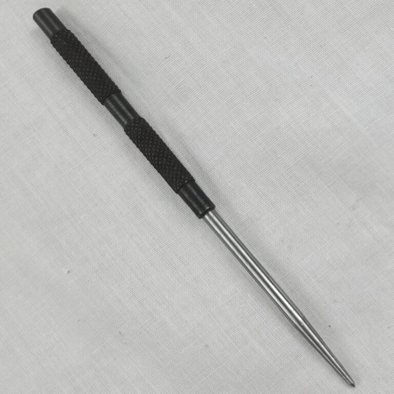 WW2 SOE Sleeve Dagger And Scabbard - Sally Antiques