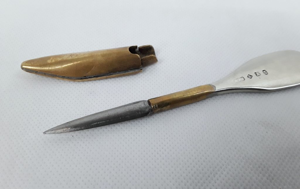 WW2 SOE Or Commando Punch Dagger And Scabbard - Sally Antiques