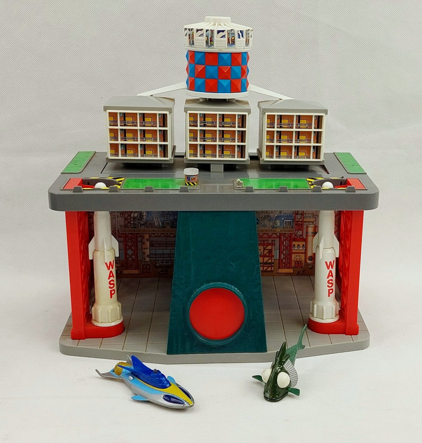 1990’s Matchbox Stingray Marineville Headquarters Action Playset With ...
