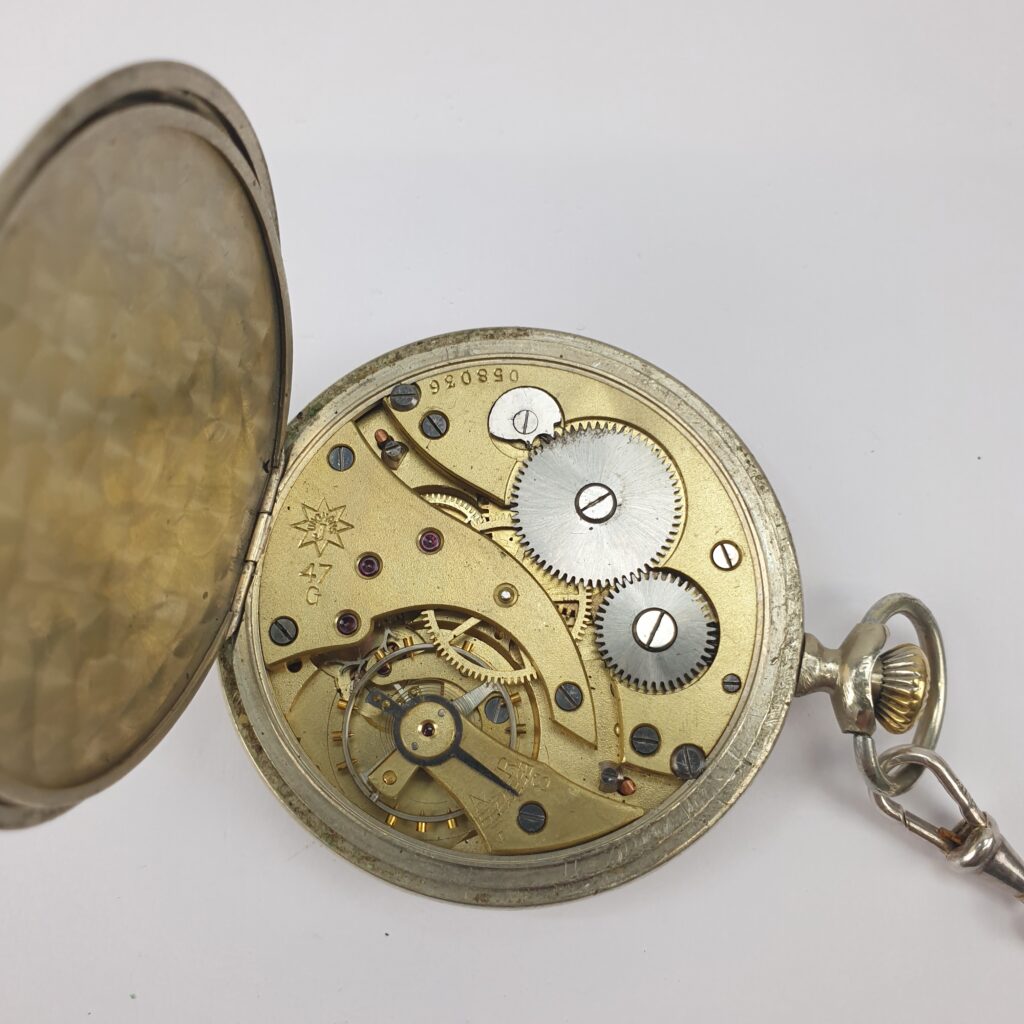 cWW1 Bravingtons Military Type Steel Pocket Watch With Chain - Sally ...