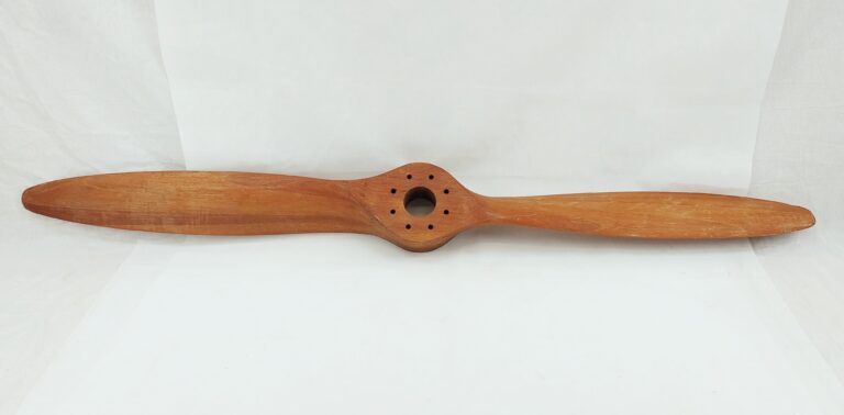 Cirrus Minor II Wooden Propeller - Sally Antiques