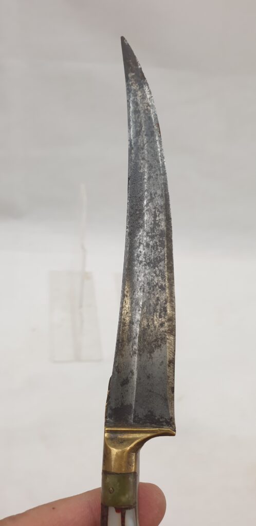19th Indo Persian Pesh Kabz Dagger With Jade And Mother Of Pearl Grip ...