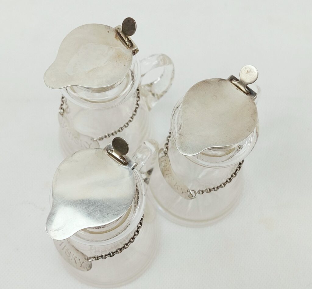 Set Of 6 Carrington & Co London 1936/7 Silver Mounted Whisky Tots With ...