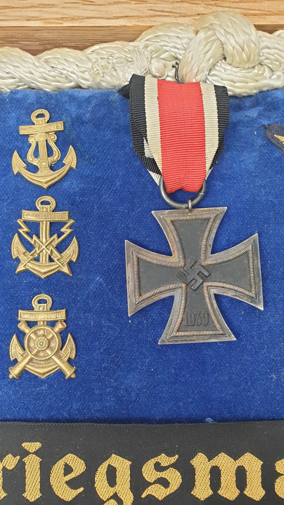 WW1, WW2 And Post-WW2 German Militaria Display - Sally Antiques