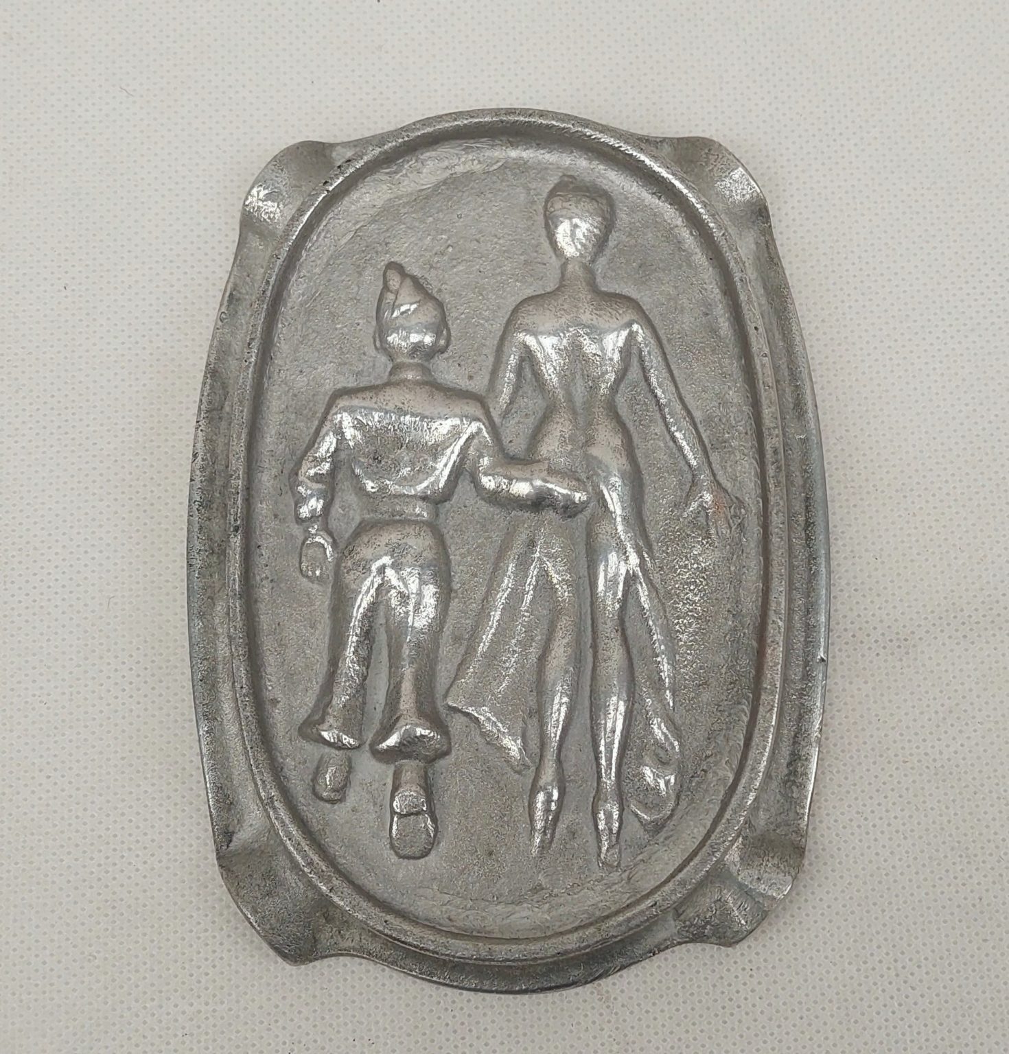 WW2 Saucy Novelty Double Sided Soldier Ashtray - Sally Antiques