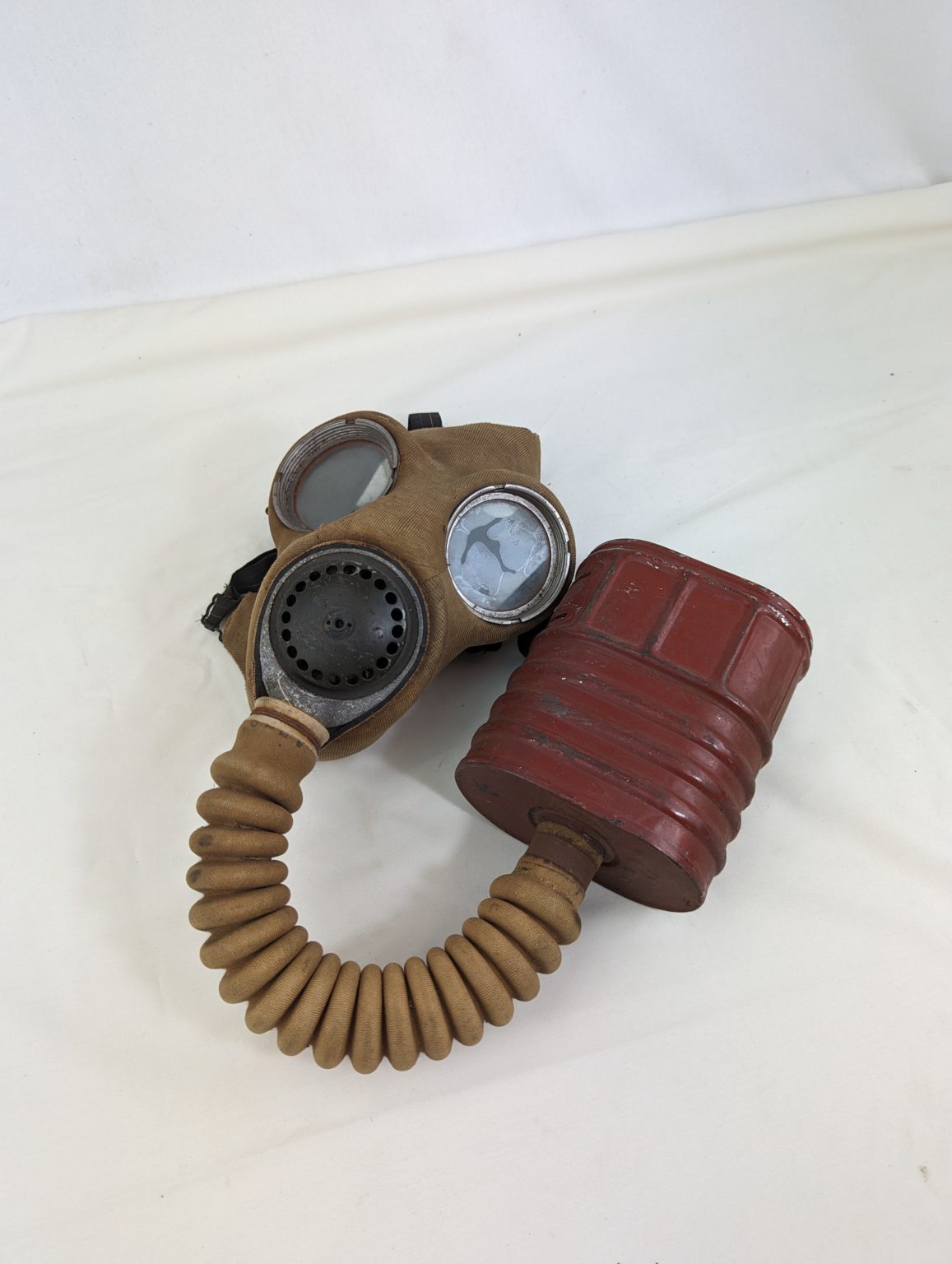 Original WW2 British General Service Respirator Mk IV - Sally Antiques