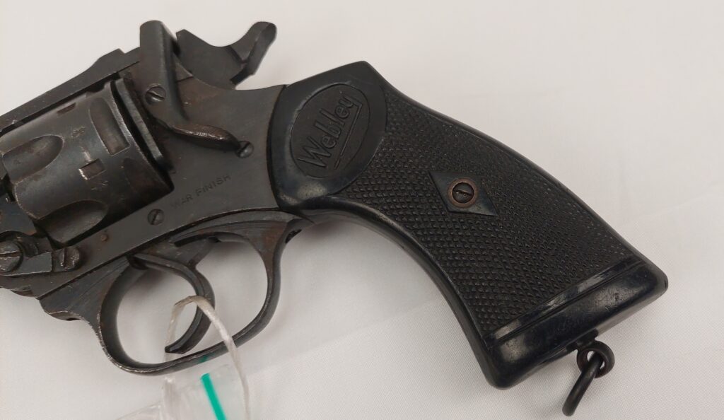 EU Spec Deactivated WW2 Webley Mark 4 Service Revolver Serial Number ...