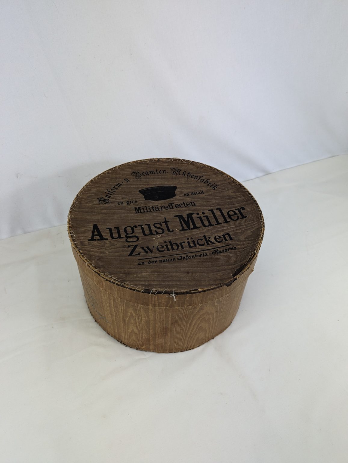 German ‘August Muller Zweibrucken’ Hat Box - Sally Antiques