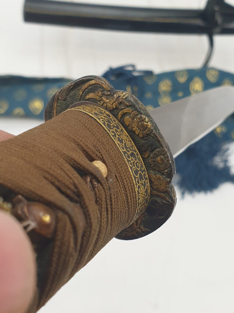 16th Century Japanese Tanto Signed Kunihiro And Scabbard - Sally Antiques