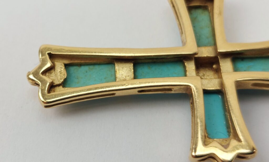 Maltese 18ct Yellow Gold & Turquoise Cross Pendant - Sally Antiques