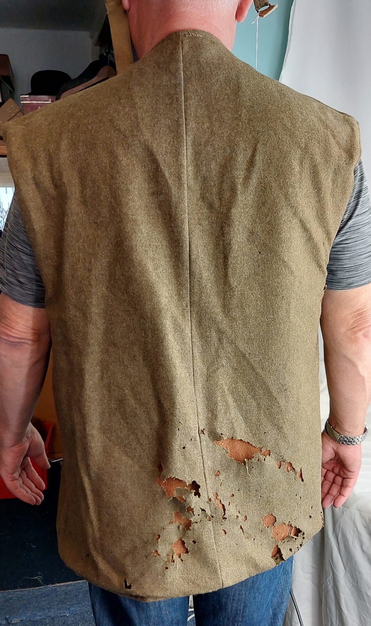 WW2 British Gunner Leather Jerkin, No 2. made by H. Edgard & Sons ...