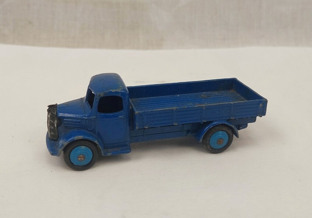 Dinky Toys 30J Austin Lorry - Sally Antiques