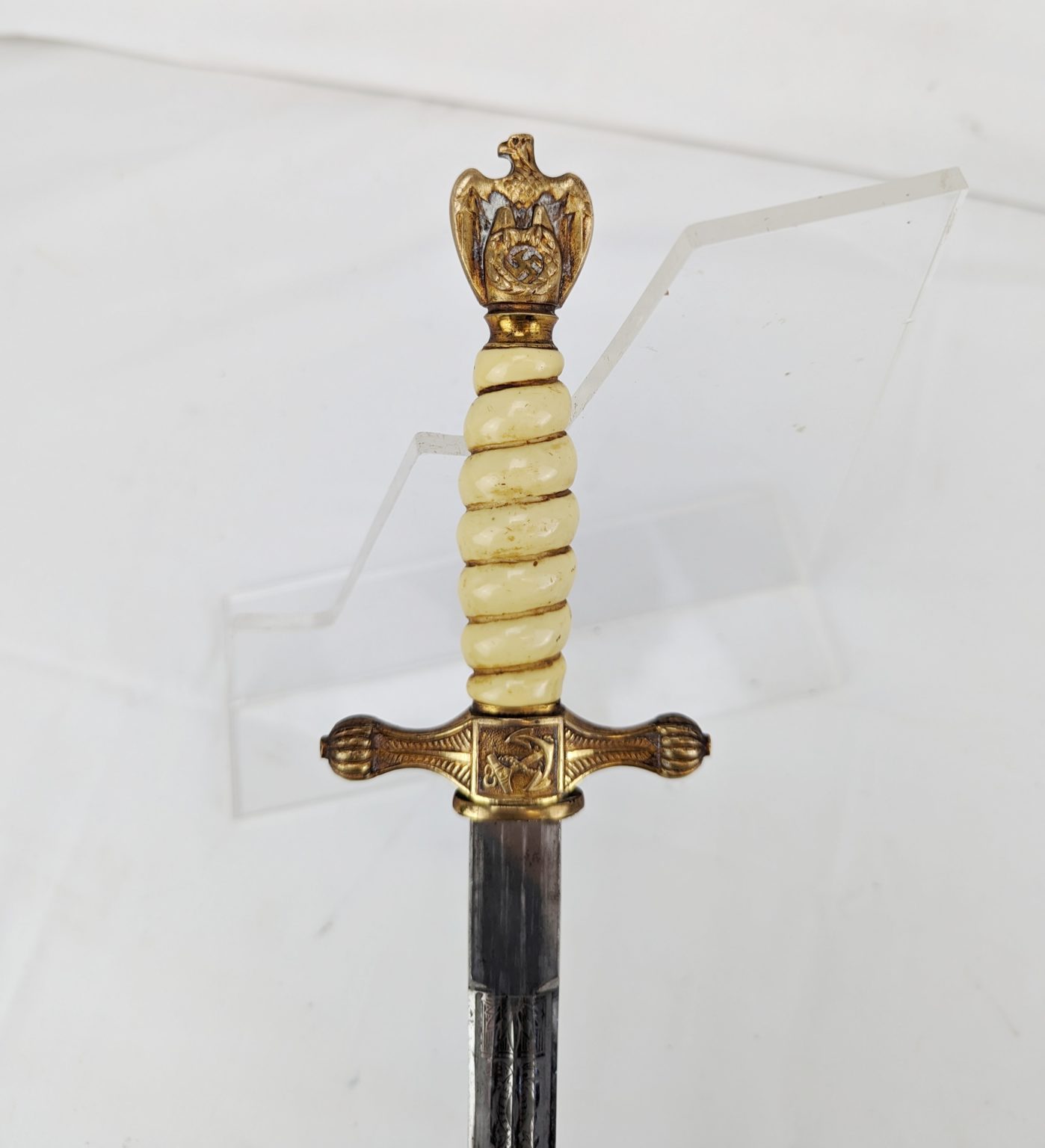 Original WW2 German Kriegsmarine Officer’s Dress Dagger - Sally Antiques