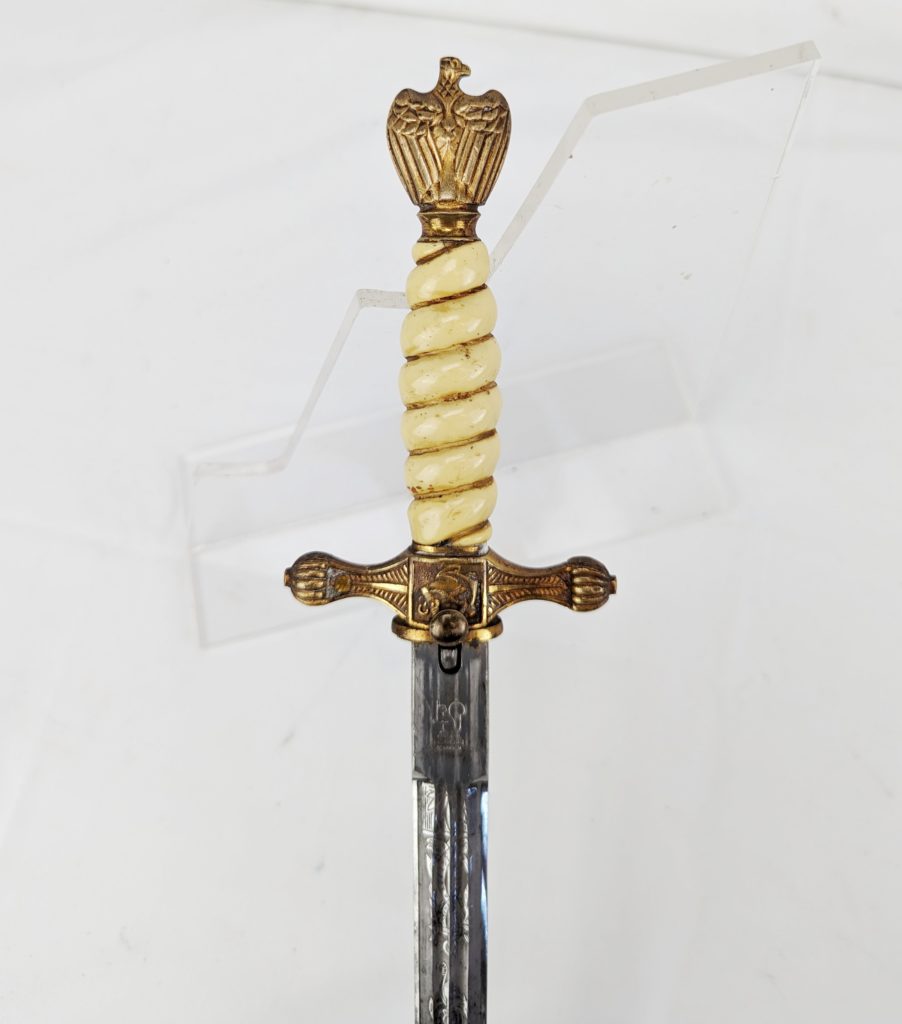Original WW2 German Kriegsmarine Officer’s Dress Dagger - Sally Antiques