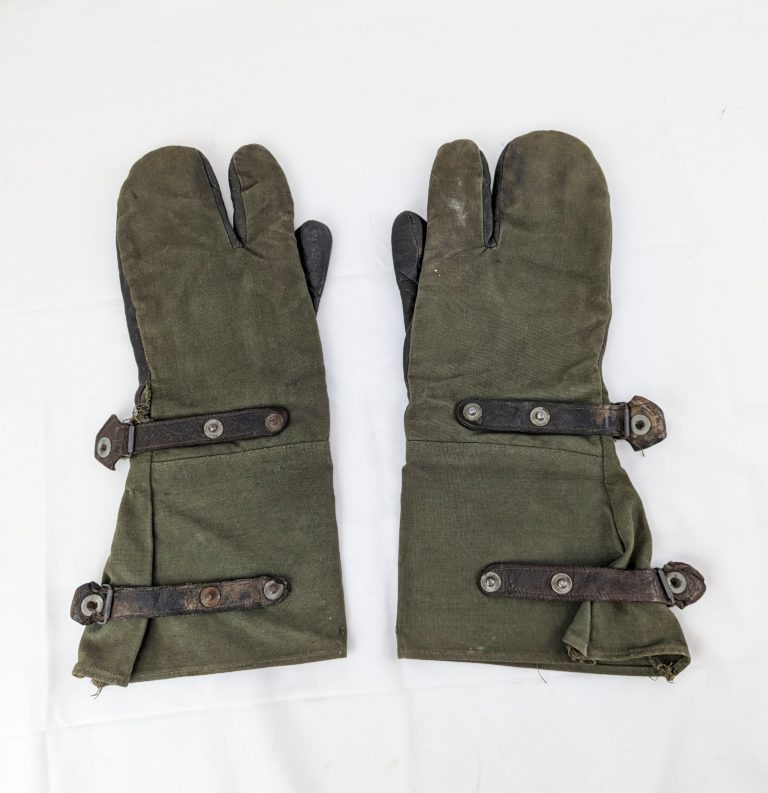 WW2 Luftwaffe Bomber Air Crew/Pilot’s Gloves - Sally Antiques