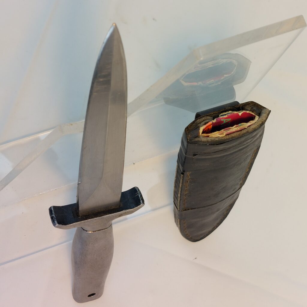 1950's German C.J.H Rostfrei Boot Knife Dagger with Leather Sheath ...