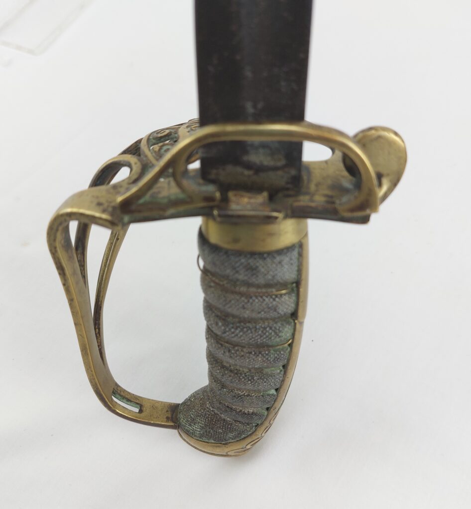 Small Victorian 1827 Pattern Infantry Officer's Sword with Hinged Guard ...