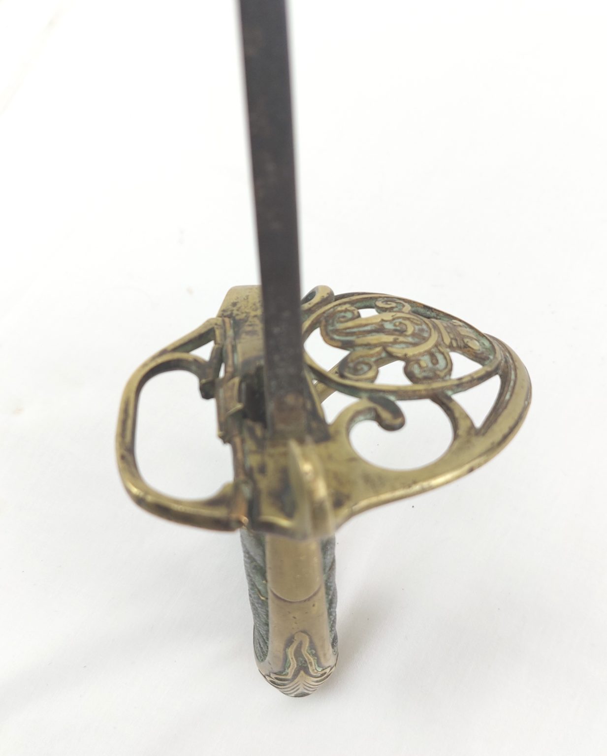 Small Victorian 1827 Pattern Infantry Officer's Sword with Hinged Guard ...