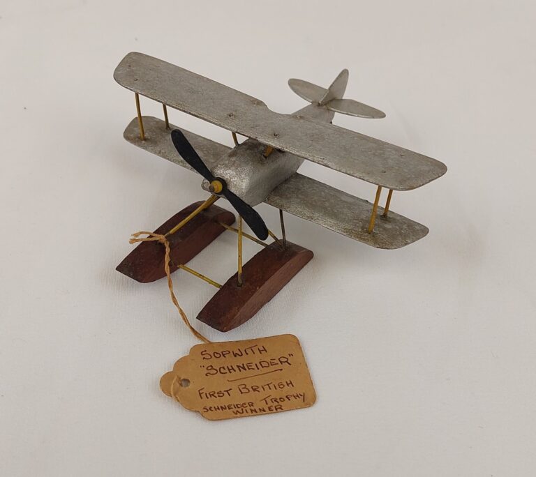 1930’s Model Of Handley Page Heyford Bomber 1/144 scale - Sally Antiques