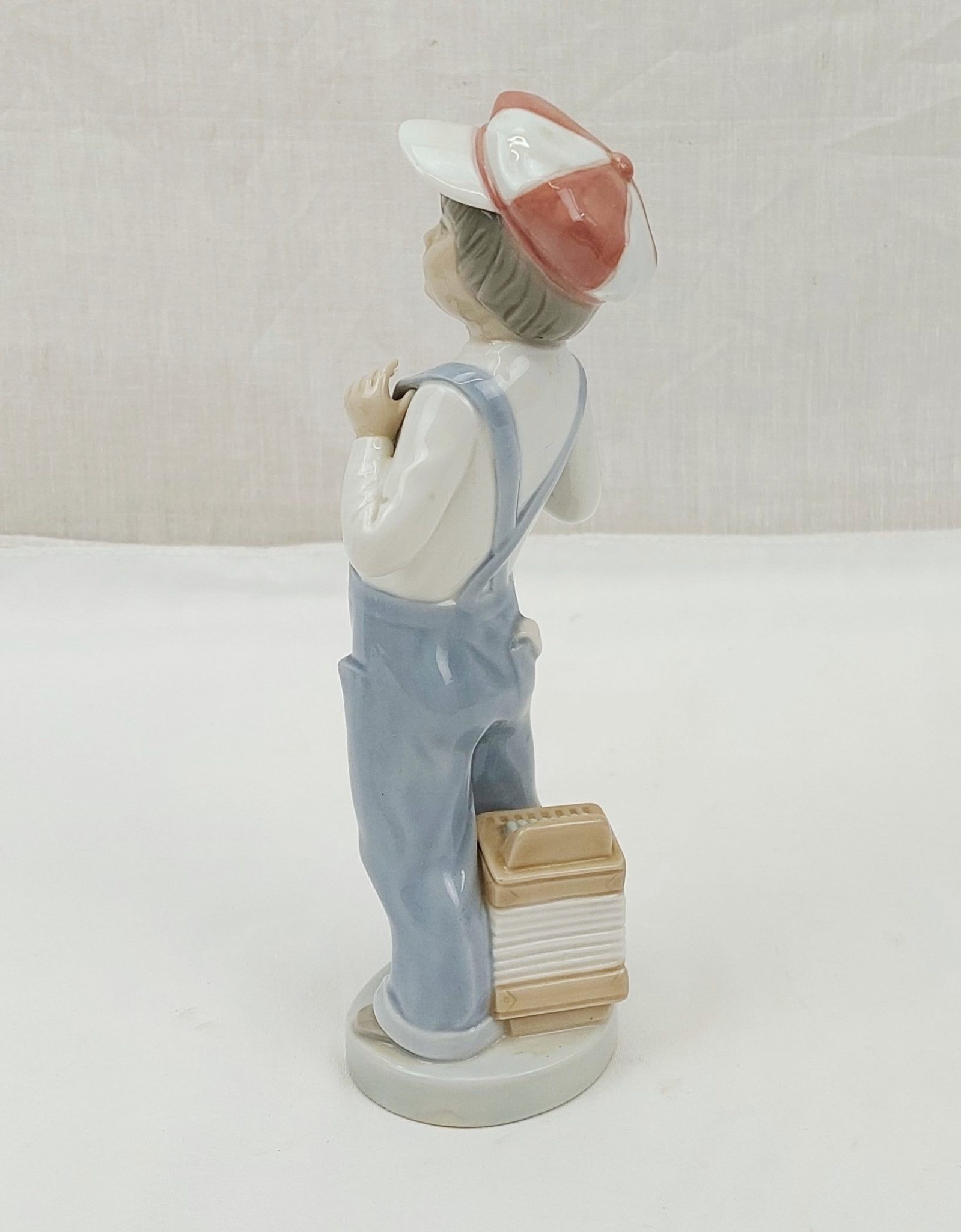 Lladro 4898 Boy From Madrid Figurine - Sally Antiques