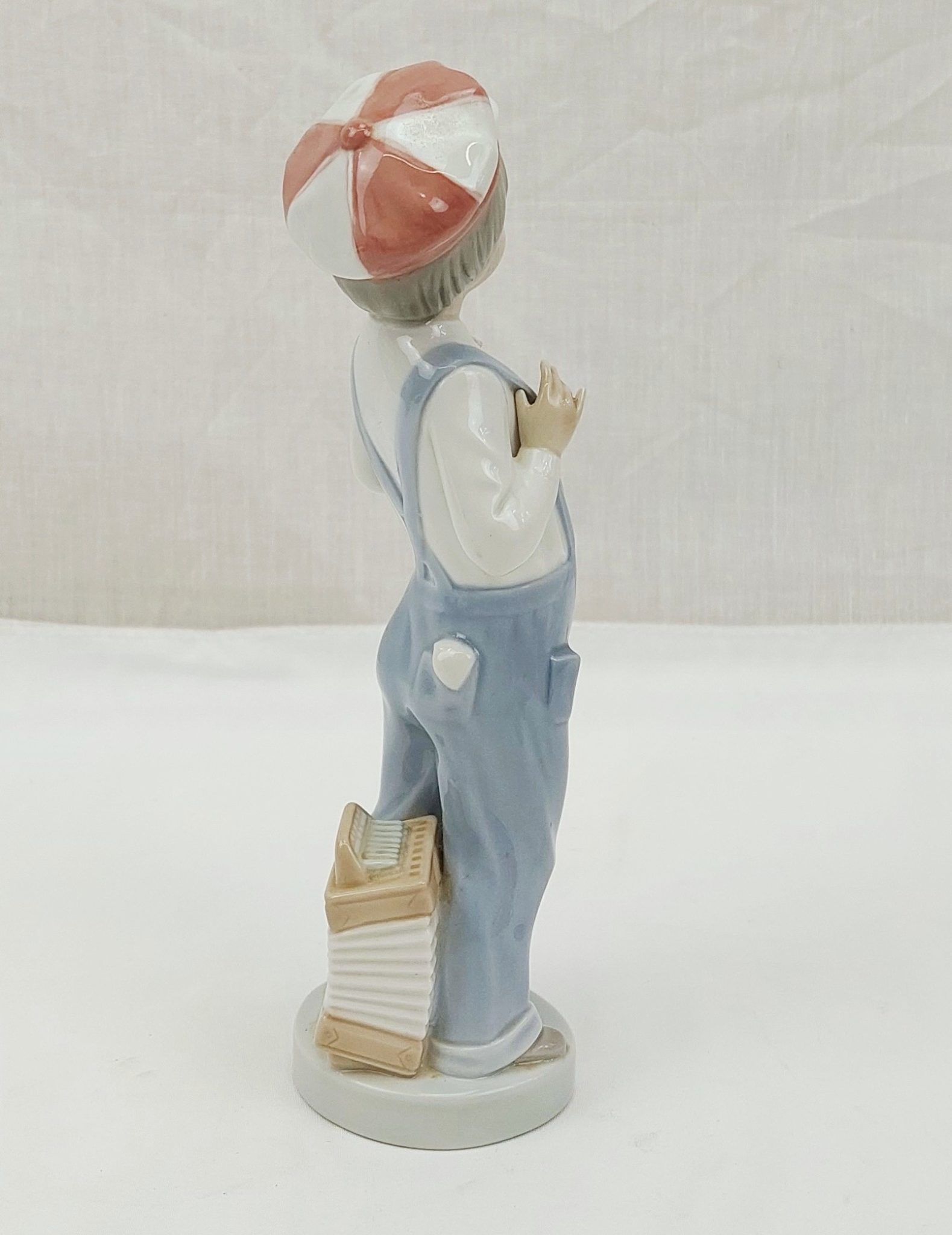 Lladro 4898 Boy From Madrid Figurine - Sally Antiques