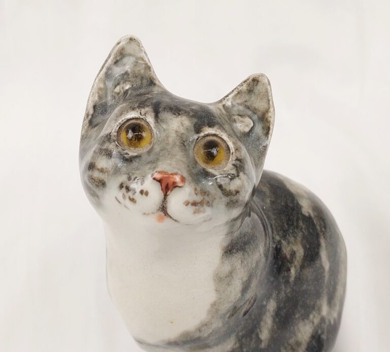 Winstanley Earthenware Cat Figurine #2 - Sally Antiques