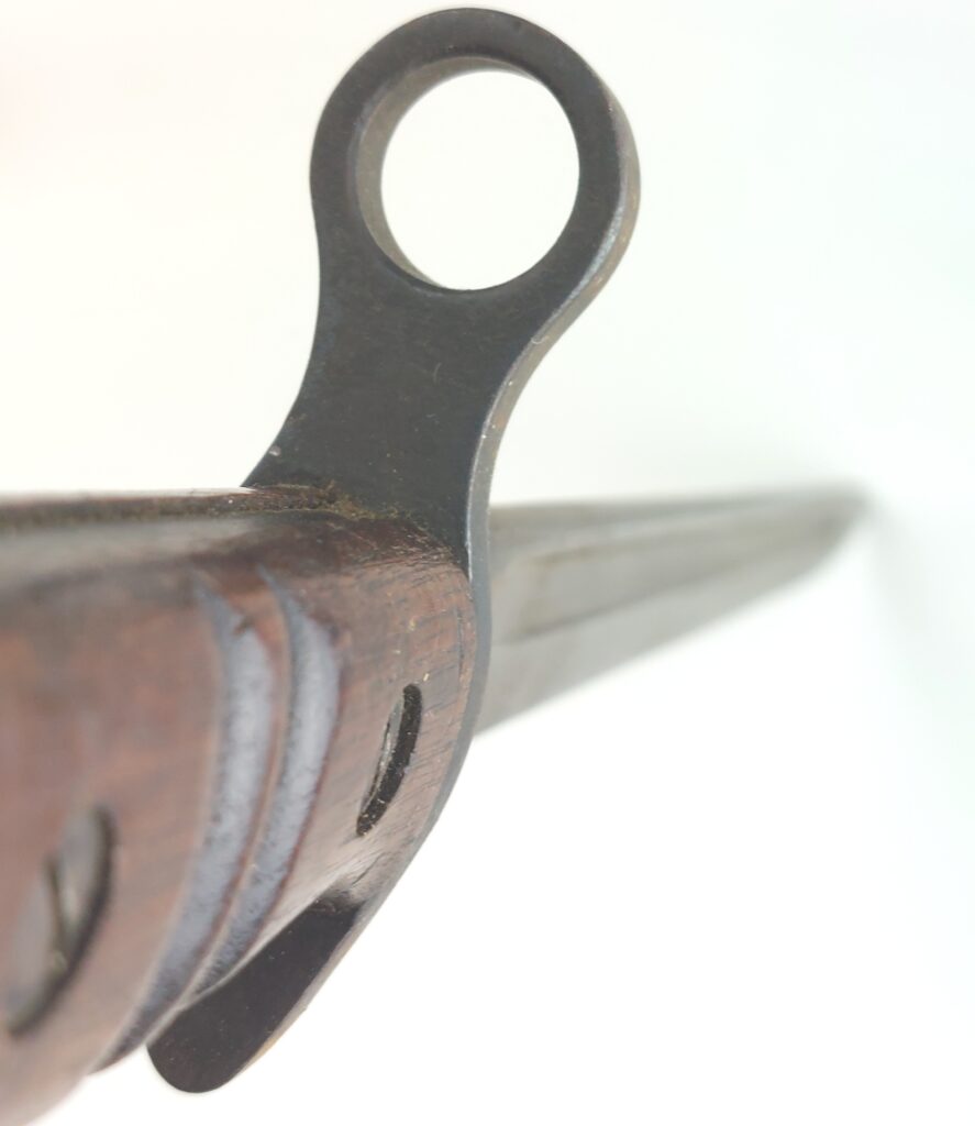 British, WW1, 1913 Pattern Sword Bayonet, by Remington, dated 1917 ...