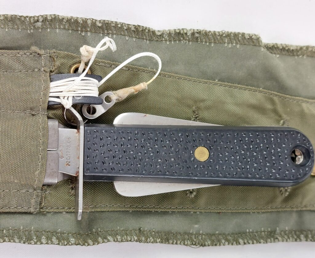 British RAF Mk.III Emergency Survival Knife, Sheath and Lanyard, 1991 ...