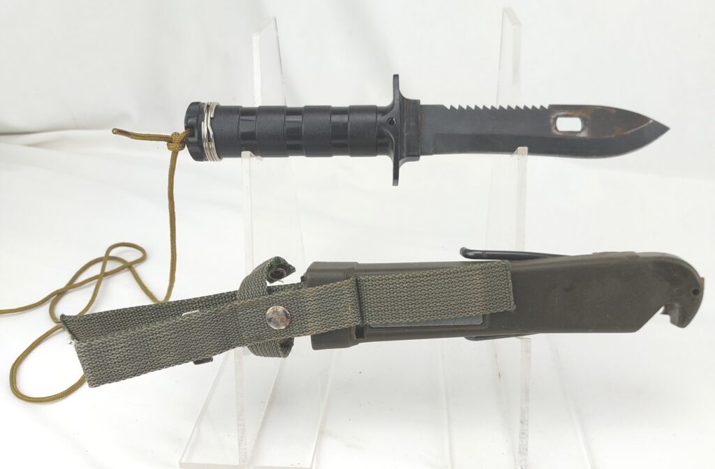 Explorer Kit Survival Knife and Scabbard - Sally Antiques
