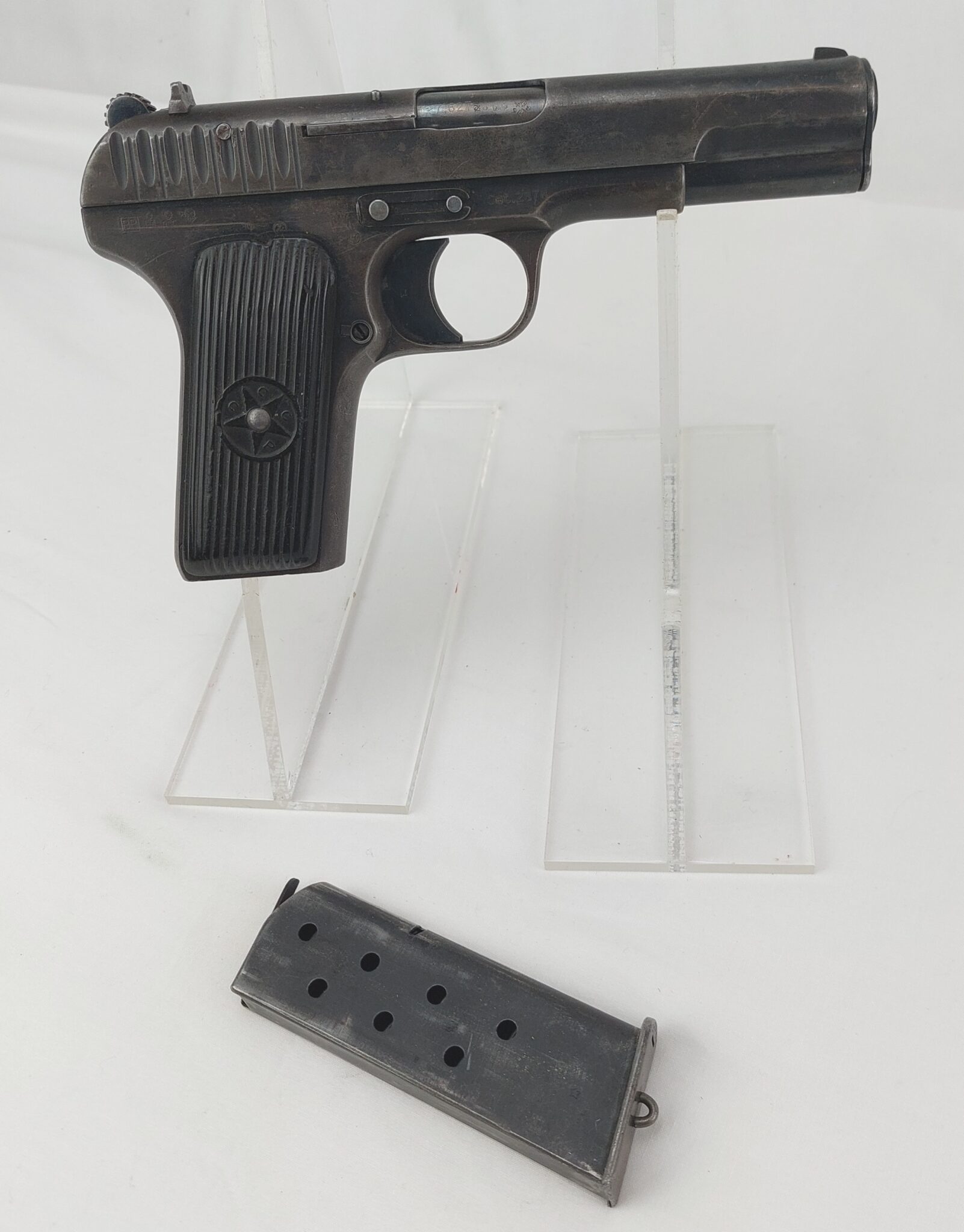 Russian Red Army, 1935, Tokarev TT30 Semi Automatic Pistol. Deactivated ...