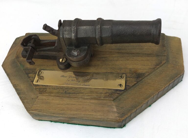Victorian, Gamekeepers Poachers Alarm, Miniature Cannon 1888 - Sally ...