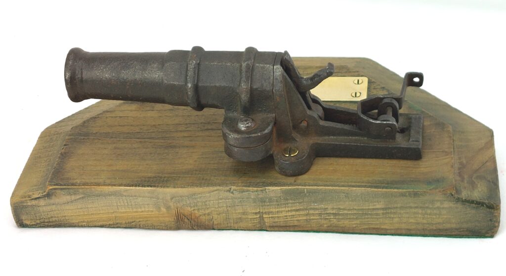 Victorian, Gamekeepers Poachers Alarm, Miniature Cannon 1888 - Sally ...